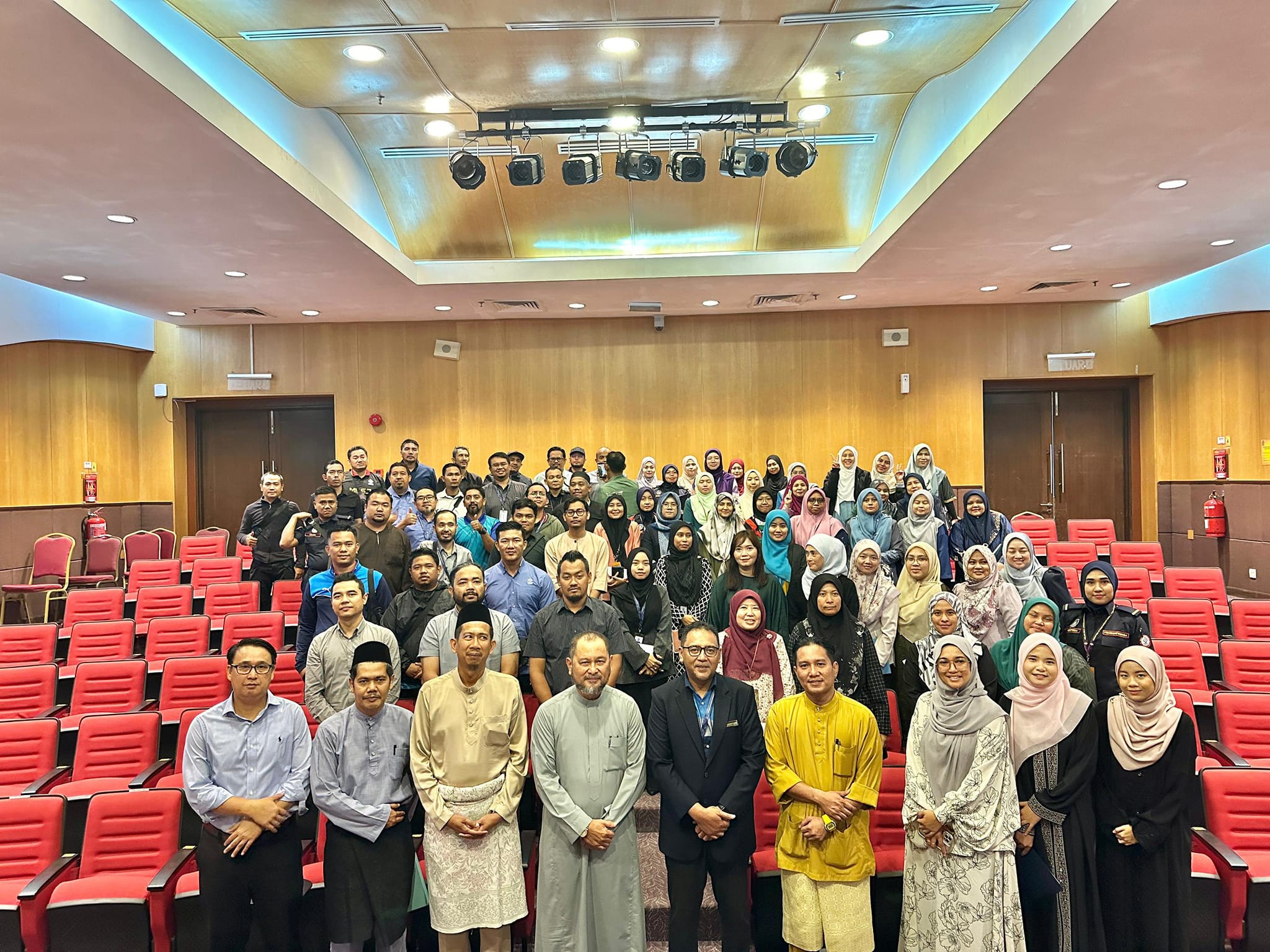 JELAJAH PBT 2024: KEBERSAMAAN & KEPRIHATINAN ANAK-ANAK YATIM YIDE DI ...